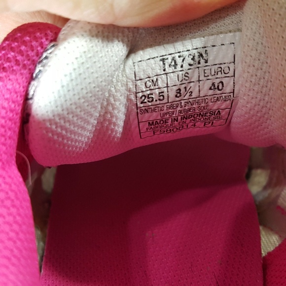 Asics | Shoes | Asics Gelexcite 2 Womens Running Shoes White Pin | Poshmark